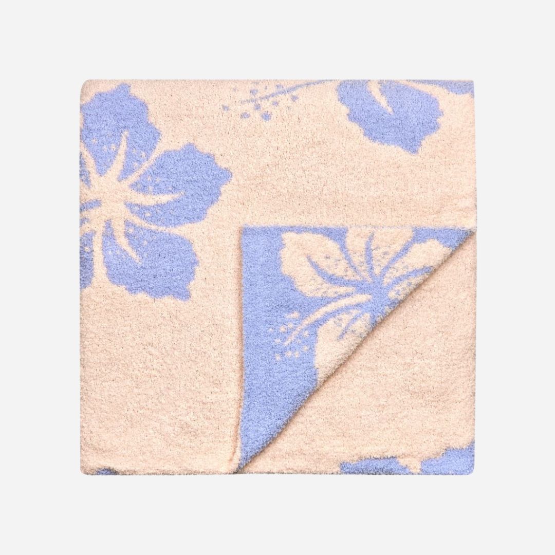 Coco Moon: Hawaiian Baby Blankets for Your Little One